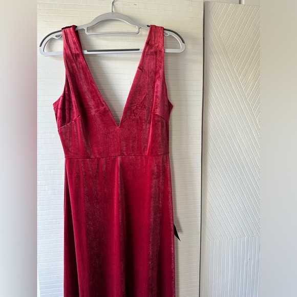 Lulus | Dresses | Nwt Red Velvet Maxi Dress | Poshmark